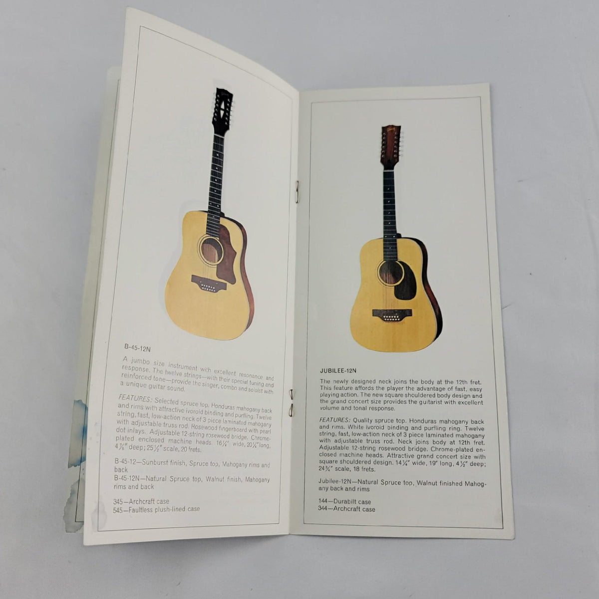 1970 Gibson FlatTop Acoustic 12-String Guitar Catalog Brochure - Case ...